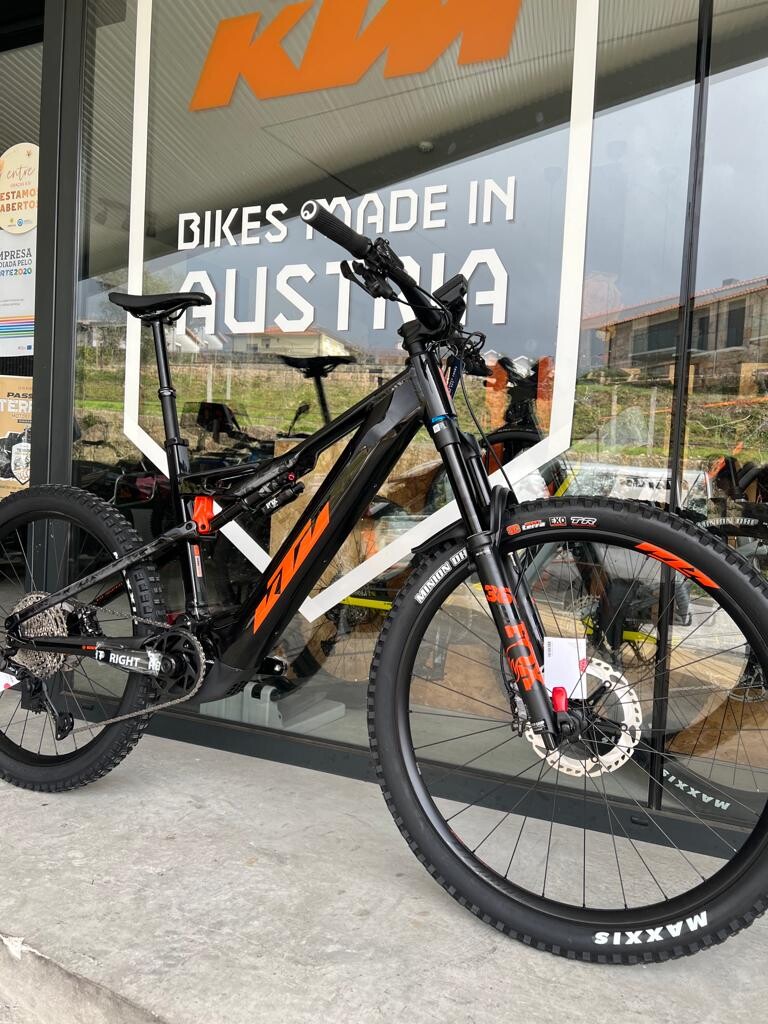 Venda - BICICLETA KTM MACINA KAPOHO 7971, 2022, M | BikeMarket.pt